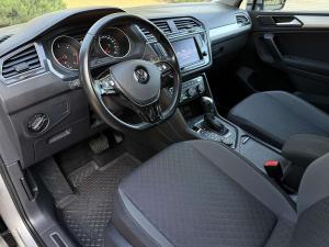 Grey Volkswagen Tiguan 2017 in Prienai, with an engine capacity of 1.97 L and mileage of 258 thousand km for 13350 €, photo 25 on AUTOMOTO.COM.LV