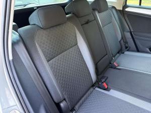 Grey Volkswagen Tiguan 2017 in Prienai, with an engine capacity of 1.97 L and mileage of 258 thousand km for 13350 €, photo 34 on AUTOMOTO.COM.LV