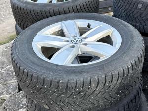 Grey Volkswagen Tiguan 2017 in Prienai, with an engine capacity of 1.97 L and mileage of 258 thousand km for 13350 €, photo 51 on AUTOMOTO.COM.LV