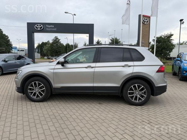 Pelēks Volkswagen Tiguan 2017 Liepāja, ar dzinēja tilpumu 2.00 L un nobraukumu 147 tūkst. km par 14400 €, foto 3 vietnē AUTOMOTO.COM.LV