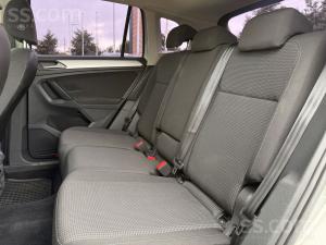 Grey Volkswagen Tiguan 2017 in Liepaja, with an engine capacity of 2.00 L and mileage of 147 thousand km for 14400 €, photo 19 on AUTOMOTO.COM.LV