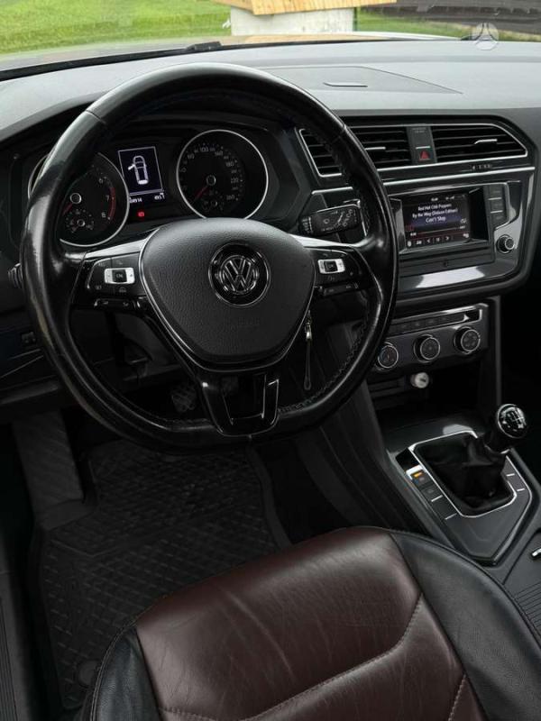 Фольксваген Тигуан 2017 в Утена на AUTOMOTO.COM.LV Серый Фольксваген Тигуан 2017 в Утена, объемом двигателя 1.40 л и пробегом 305 тыс. км за 10600 €, фото 11 на AUTOMOTO.COM.LV