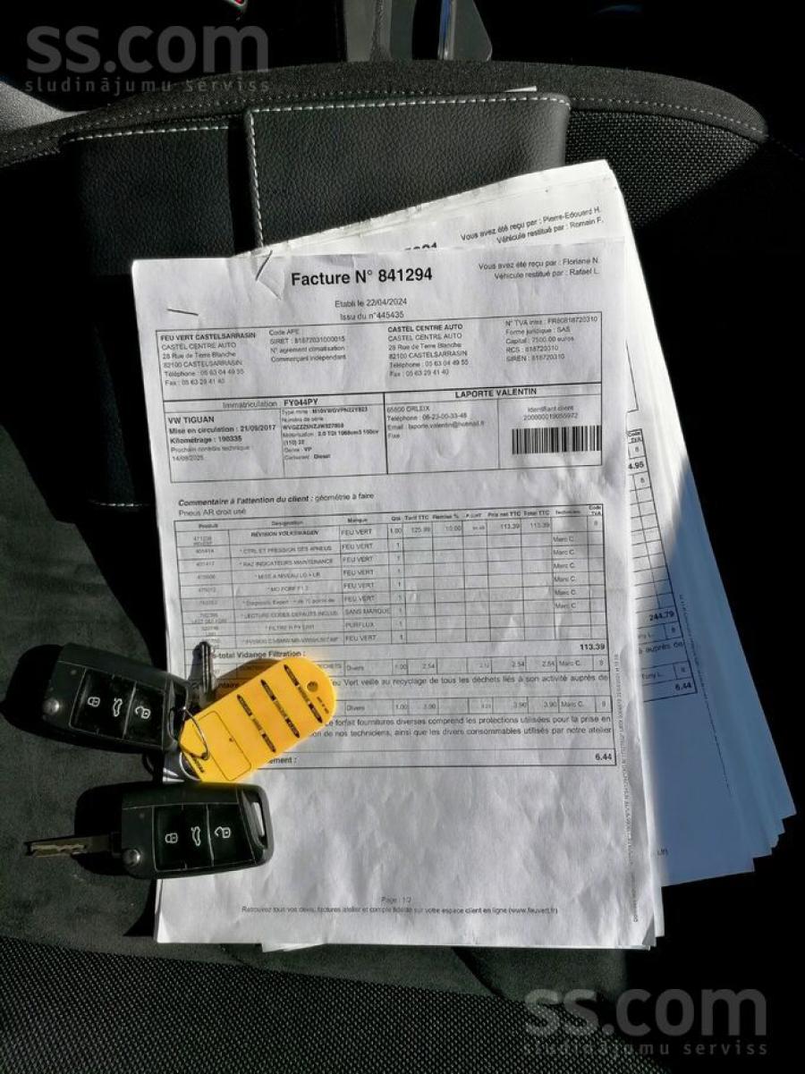 Grey Volkswagen Tiguan 2017 in Liepaja, with an engine capacity of 2.00 L and mileage of 217 thousand km for 15555 €, photo 13 on AUTOMOTO.COM.LV