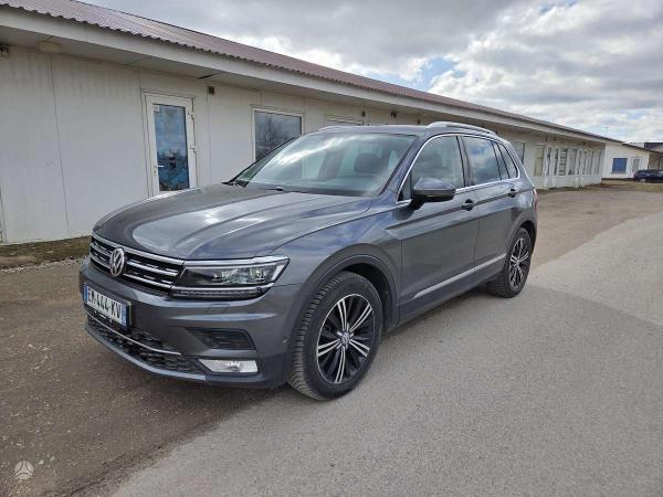 Grey Volkswagen Tiguan 2017 in Vilnius, with an engine capacity of 1.97 L and mileage of 197 thousand km for 15700 €, photo 1 on AUTOMOTO.COM.LV