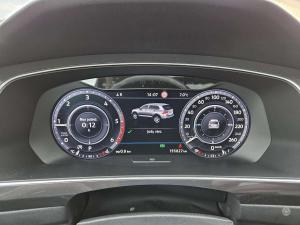 Grey Volkswagen Tiguan 2017 in Vilnius, with an engine capacity of 1.97 L and mileage of 197 thousand km for 15700 €, photo 20 on AUTOMOTO.COM.LV