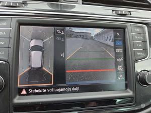 Grey Volkswagen Tiguan 2017 in Vilnius, with an engine capacity of 1.97 L and mileage of 197 thousand km for 15700 €, photo 26 on AUTOMOTO.COM.LV