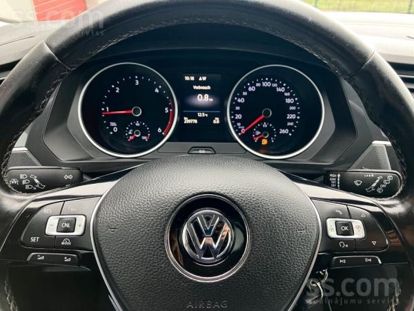 Grey Volkswagen Tiguan 2017 in Talsi, with an engine capacity of 2.00 L and mileage of 240 thousand km for 14500 €, photo 10 on AUTOMOTO.COM.LV