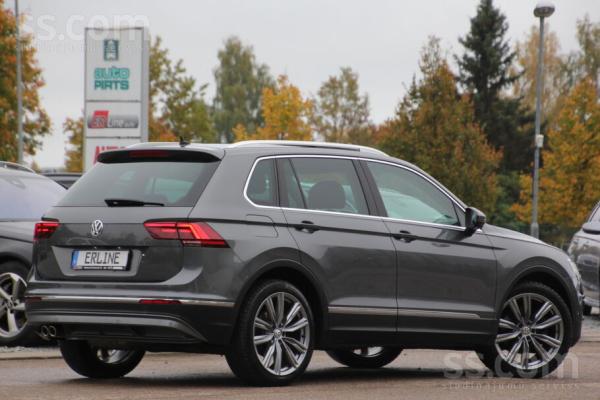 Grey Volkswagen Tiguan 2017 in Tukums, with an engine capacity of 2.00 L and mileage of 219 thousand km for 16500 €, photo 3 on AUTOMOTO.COM.LV