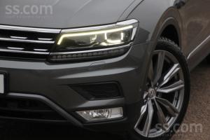 Grey Volkswagen Tiguan 2017 in Tukums, with an engine capacity of 2.00 L and mileage of 219 thousand km for 16500 €, photo 13 on AUTOMOTO.COM.LV