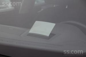 Grey Volkswagen Tiguan 2017 in Tukums, with an engine capacity of 2.00 L and mileage of 219 thousand km for 16500 €, photo 19 on AUTOMOTO.COM.LV