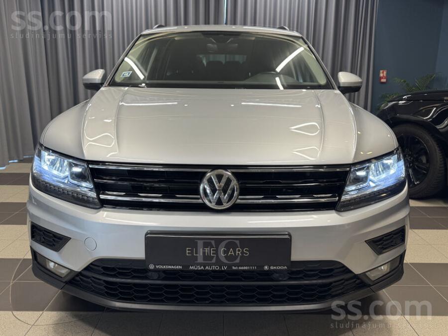 Pelēks Volkswagen Tiguan 2018 Rīga, ar dzinēja tilpumu 2.00 L un nobraukumu 129 tūkst. km par 25000 €, foto 8 vietnē AUTOMOTO.COM.LV