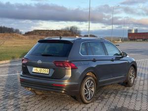 Pelēks Volkswagen Tiguan 2018 Klaipėda, ar dzinēja tilpumu 1.97 L un nobraukumu 216 tūkst. km par 17000 €, foto 3 vietnē AUTOMOTO.COM.LV