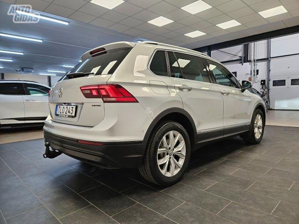 Pelēks Volkswagen Tiguan 2018 Kauņa, ar dzinēja tilpumu 0.00 L un nobraukumu 36 tūkst. km par 26272 €, foto 9 vietnē AUTOMOTO.COM.LV