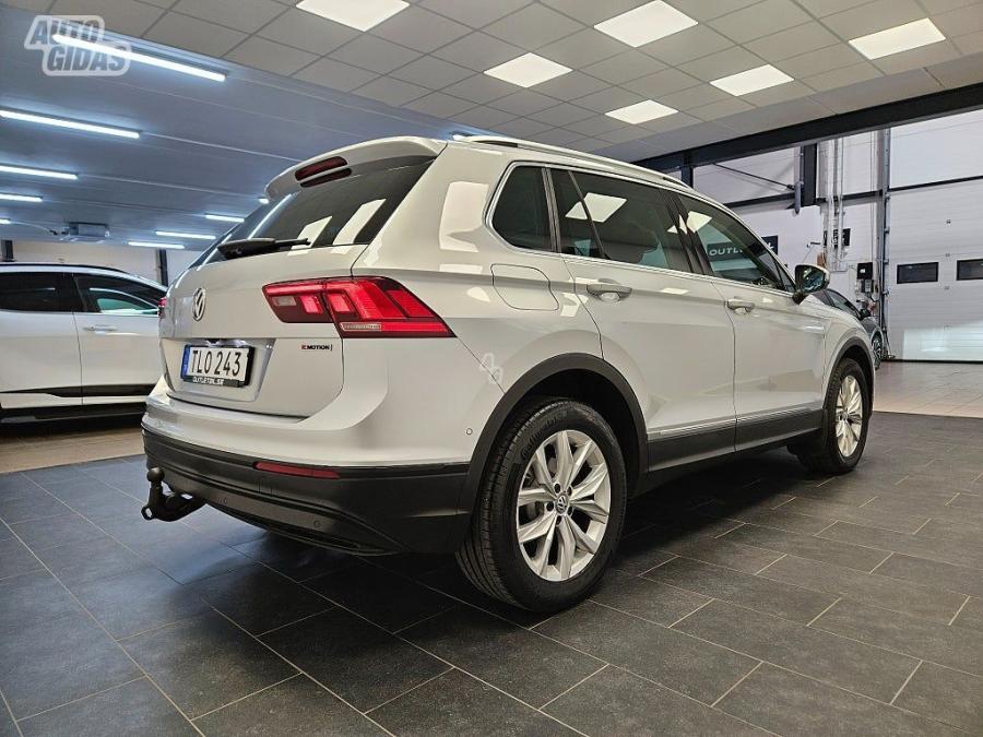 Pelēks Volkswagen Tiguan 2018 Kauņa, ar dzinēja tilpumu 0.00 L un nobraukumu 36 tūkst. km par 26272 €, foto 9 vietnē AUTOMOTO.COM.LV