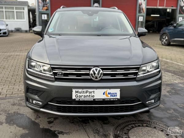Pelēks Volkswagen Tiguan 2018 Kauņa, ar dzinēja tilpumu 0.00 L un nobraukumu 82 tūkst. km par 26519 €, foto 1 vietnē AUTOMOTO.COM.LV