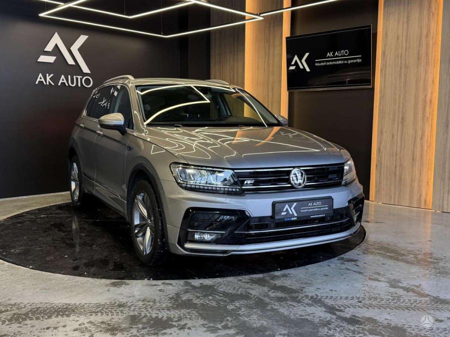 Pelēks Volkswagen Tiguan 2018 Kauņa, ar dzinēja tilpumu 1.97 L un nobraukumu 257 tūkst. km par 16990 €, foto 3 vietnē AUTOMOTO.COM.LV