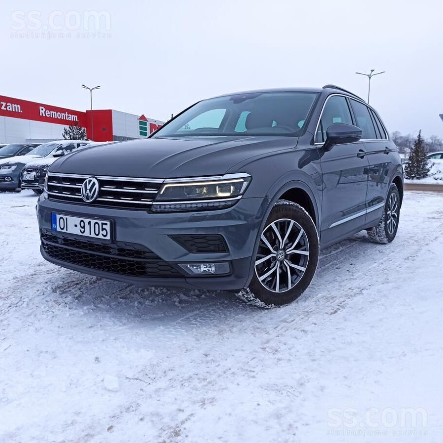 Pelēks Volkswagen Tiguan 2018 Daugavpils, ar dzinēja tilpumu 2.00 L un nobraukumu 0 tūkst. km par 18300 €, foto 2 vietnē AUTOMOTO.COM.LV
