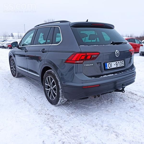 Pelēks Volkswagen Tiguan 2018 Daugavpils, ar dzinēja tilpumu 2.00 L un nobraukumu 0 tūkst. km par 18300 €, foto 7 vietnē AUTOMOTO.COM.LV