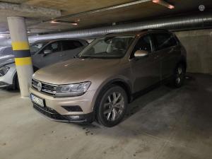 Pelēks Volkswagen Tiguan 2018 Viļņa, ar dzinēja tilpumu 1.97 L un nobraukumu 58 tūkst. km par 21500 €, foto 3 vietnē AUTOMOTO.COM.LV