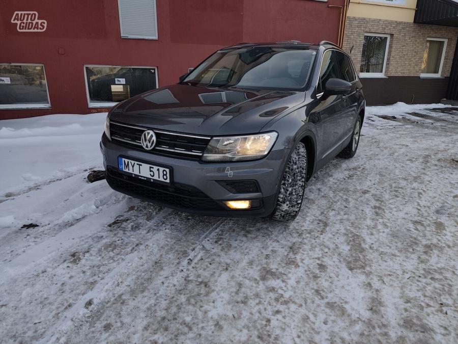 Pelēks Volkswagen Tiguan 2018 Šauļi, ar dzinēja tilpumu 2.00 L un nobraukumu 279 tūkst. km par 15000 €, foto 6 vietnē AUTOMOTO.COM.LV