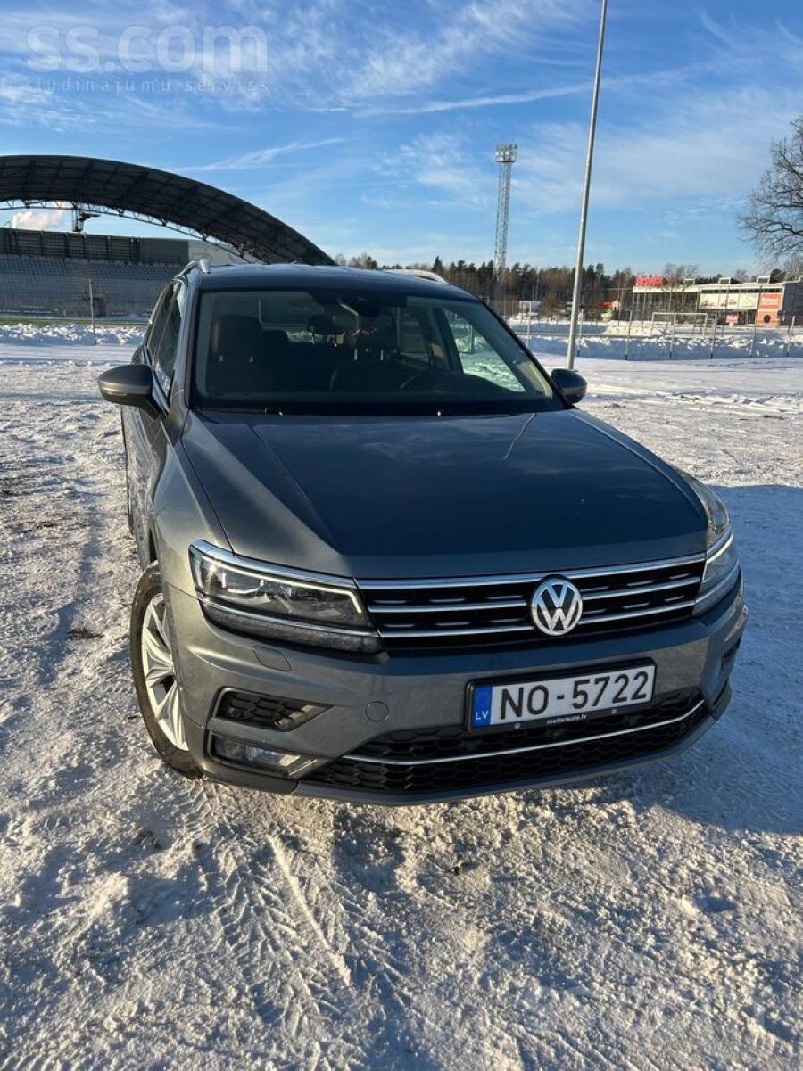 Pelēks Volkswagen Tiguan 2018 Valmiera, ar dzinēja tilpumu 2.00 L un nobraukumu 137 tūkst. km par 20500 €, foto 1 vietnē AUTOMOTO.COM.LV