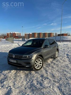 Pelēks Volkswagen Tiguan 2018 Valmiera, ar dzinēja tilpumu 2.00 L un nobraukumu 137 tūkst. km par 20500 €, foto 2 vietnē AUTOMOTO.COM.LV