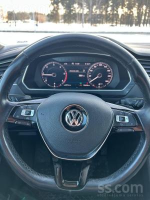 Pelēks Volkswagen Tiguan 2018 Valmiera, ar dzinēja tilpumu 2.00 L un nobraukumu 137 tūkst. km par 20500 €, foto 23 vietnē AUTOMOTO.COM.LV