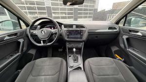 Grey Volkswagen Tiguan 2018 in Vilnius, with an engine capacity of 1.40 L and mileage of 295 thousand km for 15113 €, photo 8 on AUTOMOTO.COM.LV