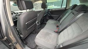 Grey Volkswagen Tiguan 2018 in Vilnius, with an engine capacity of 1.40 L and mileage of 295 thousand km for 15113 €, photo 13 on AUTOMOTO.COM.LV