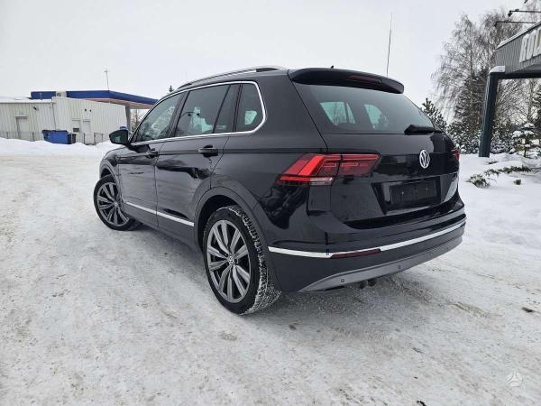 Pelēks Volkswagen Tiguan 2018 Pakruojis, ar dzinēja tilpumu 1.97 L un nobraukumu 210 tūkst. km par 14300 €, foto 6 vietnē AUTOMOTO.COM.LV