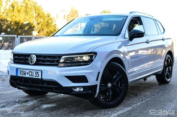 Grey Volkswagen Tiguan 2018 in Kretinga, with an engine capacity of 2.00 L and mileage of 202 thousand km for 19650 €, photo 1 on AUTOMOTO.COM.LV