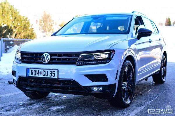 Grey Volkswagen Tiguan 2018 in Kretinga, with an engine capacity of 2.00 L and mileage of 202 thousand km for 19650 €, photo 5 on AUTOMOTO.COM.LV