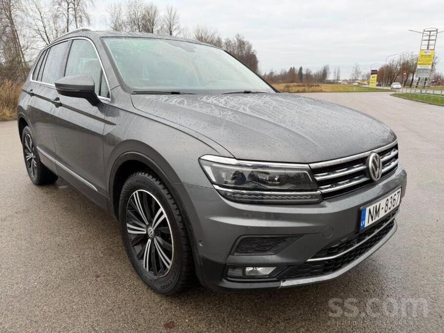 Pelēks Volkswagen Tiguan 2018 Rīga, ar dzinēja tilpumu 2.00 L un nobraukumu 114 tūkst. km par 18500 €, foto 3 vietnē AUTOMOTO.COM.LV