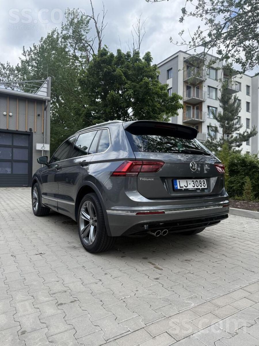 Pelēks Volkswagen Tiguan 2018 Rīga, ar dzinēja tilpumu 2.00 L un nobraukumu 116 tūkst. km par 22000 €, foto 4 vietnē AUTOMOTO.COM.LV