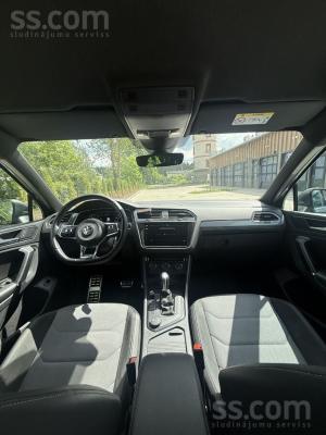 Pelēks Volkswagen Tiguan 2018 Rīga, ar dzinēja tilpumu 2.00 L un nobraukumu 116 tūkst. km par 22000 €, foto 10 vietnē AUTOMOTO.COM.LV