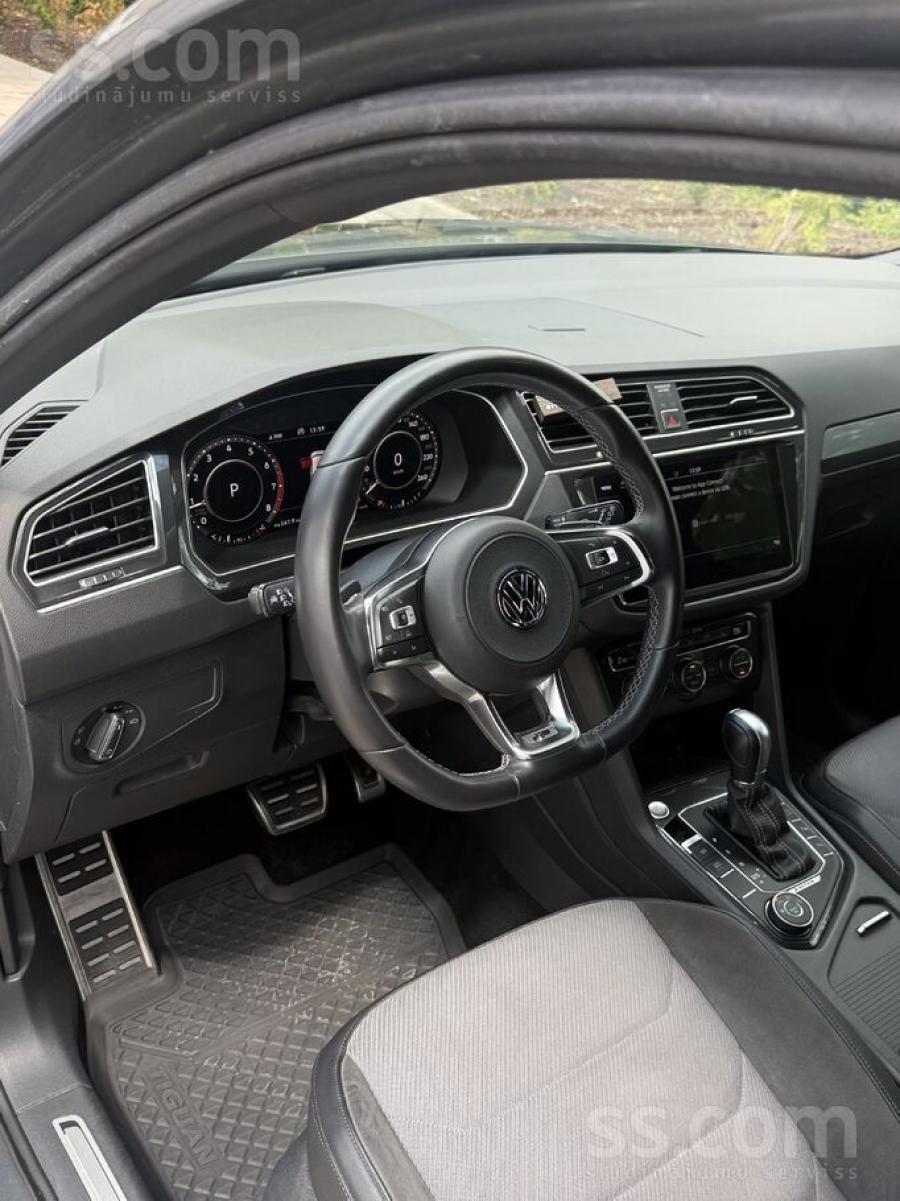 Pelēks Volkswagen Tiguan 2018 Rīga, ar dzinēja tilpumu 2.00 L un nobraukumu 116 tūkst. km par 22000 €, foto 11 vietnē AUTOMOTO.COM.LV