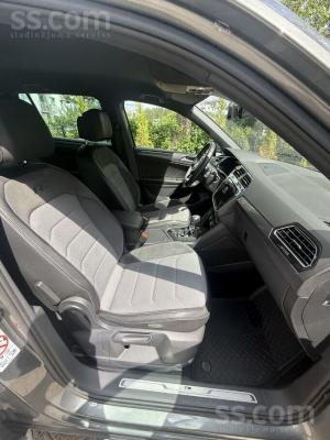 Pelēks Volkswagen Tiguan 2018 Rīga, ar dzinēja tilpumu 2.00 L un nobraukumu 116 tūkst. km par 22000 €, foto 13 vietnē AUTOMOTO.COM.LV