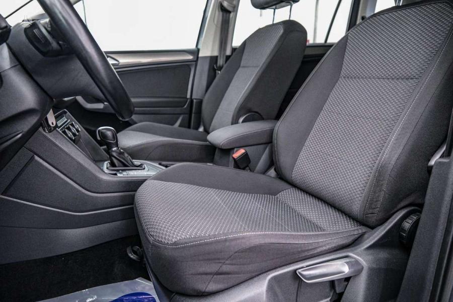 Pelēks Volkswagen Tiguan 2018 Kauņa, ar dzinēja tilpumu 1.40 L un nobraukumu 248 tūkst. km par 16990 €, foto 7 vietnē AUTOMOTO.COM.LV