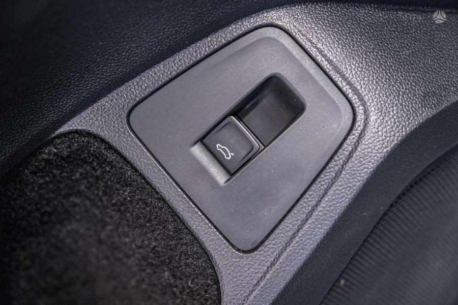 Pelēks Volkswagen Tiguan 2018 Kauņa, ar dzinēja tilpumu 1.40 L un nobraukumu 248 tūkst. km par 16990 €, foto 18 vietnē AUTOMOTO.COM.LV