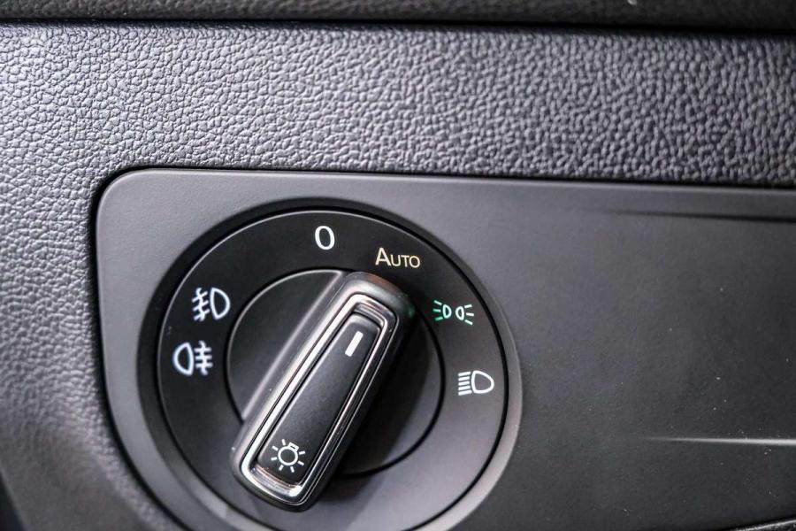 Pelēks Volkswagen Tiguan 2018 Kauņa, ar dzinēja tilpumu 1.40 L un nobraukumu 248 tūkst. km par 16990 €, foto 19 vietnē AUTOMOTO.COM.LV