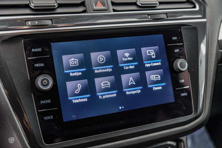 Pelēks Volkswagen Tiguan 2018 Kauņa, ar dzinēja tilpumu 1.40 L un nobraukumu 248 tūkst. km par 16990 €, foto 24 vietnē AUTOMOTO.COM.LV