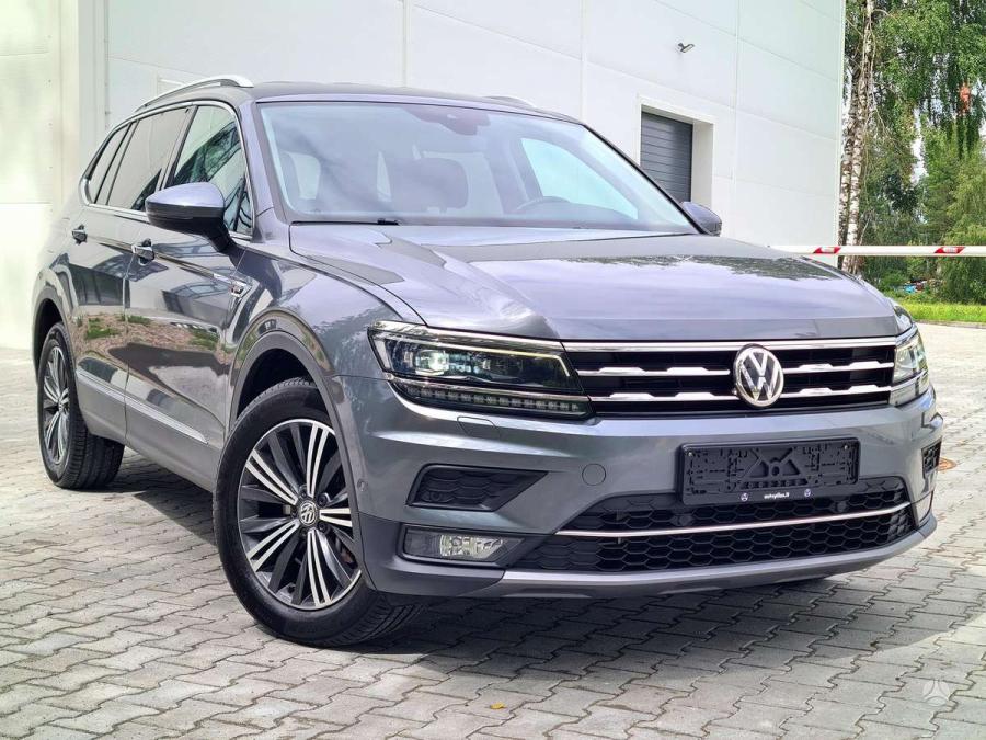 Pelēks Volkswagen Tiguan 2018 Kauņa, ar dzinēja tilpumu 2.00 L un nobraukumu 169 tūkst. km par 19200 €, foto 1 vietnē AUTOMOTO.COM.LV