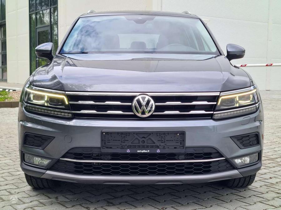 Pelēks Volkswagen Tiguan 2018 Kauņa, ar dzinēja tilpumu 2.00 L un nobraukumu 169 tūkst. km par 19200 €, foto 8 vietnē AUTOMOTO.COM.LV