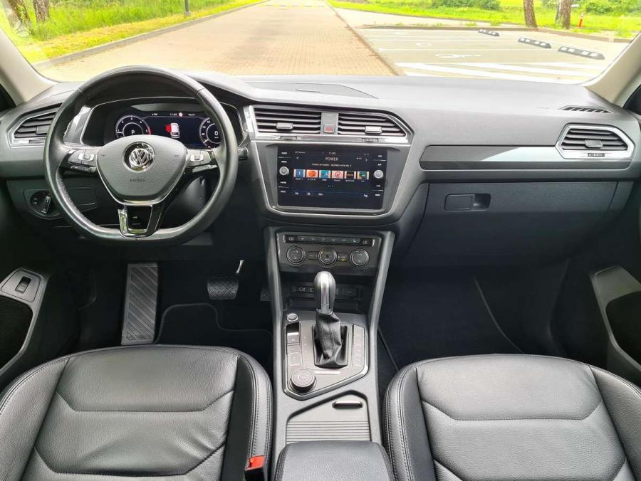 Pelēks Volkswagen Tiguan 2018 Kauņa, ar dzinēja tilpumu 2.00 L un nobraukumu 169 tūkst. km par 19200 €, foto 30 vietnē AUTOMOTO.COM.LV