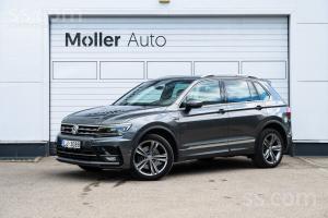 Grey Volkswagen Tiguan 2018 in Riga, with an engine capacity of 2.00 L and mileage of 118 thousand km for 21250 €, photo  on AUTOMOTO.COM.LV