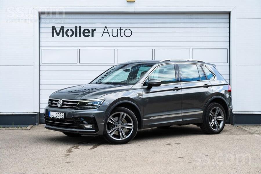 Grey Volkswagen Tiguan 2018 in Riga, with an engine capacity of 2.00 L and mileage of 118 thousand km for 21250 €, photo 1 on AUTOMOTO.COM.LV