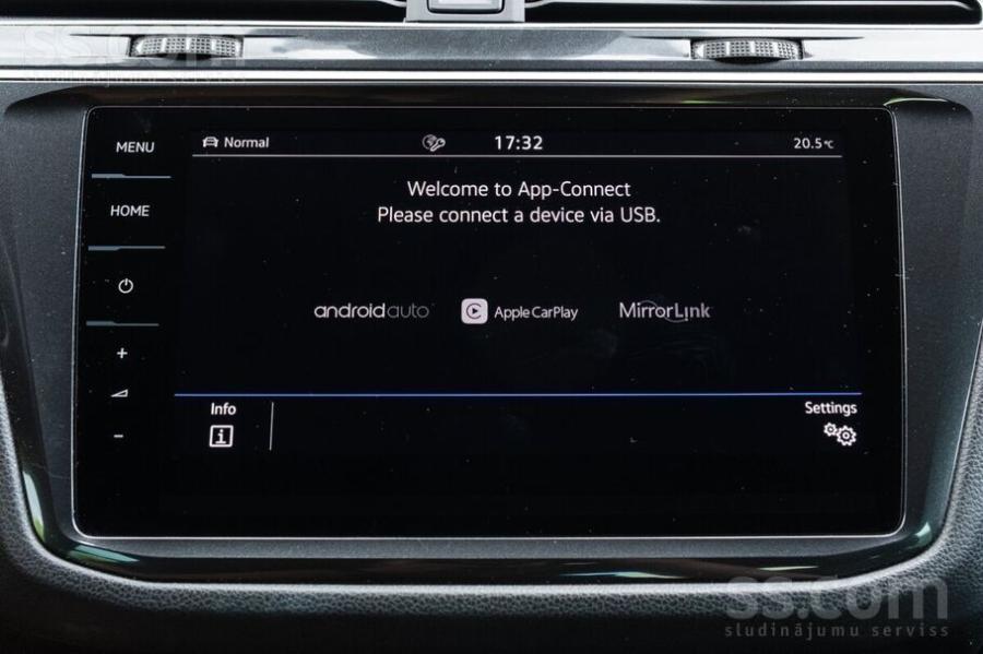 Grey Volkswagen Tiguan 2018 in Riga, with an engine capacity of 2.00 L and mileage of 118 thousand km for 21250 €, photo 13 on AUTOMOTO.COM.LV