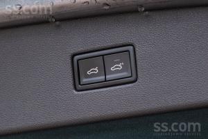 Grey Volkswagen Tiguan 2018 in Riga, with an engine capacity of 2.00 L and mileage of 118 thousand km for 21250 €, photo 21 on AUTOMOTO.COM.LV