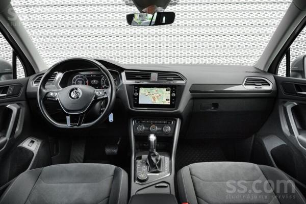 Pelēks Volkswagen Tiguan 2018 Rīga, ar dzinēja tilpumu 2.00 L un nobraukumu 158 tūkst. km par 19800 €, foto 6 vietnē AUTOMOTO.COM.LV