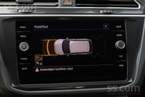 Pelēks Volkswagen Tiguan 2018 Rīga, ar dzinēja tilpumu 2.00 L un nobraukumu 144 tūkst. km par 15990 €, foto 22 vietnē AUTOMOTO.COM.LV